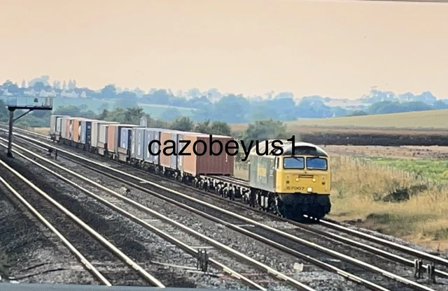 ORIGINAL 35MM TRAIN 57007 Dated 2002 Sold With Copyright (73) £2.99 ...