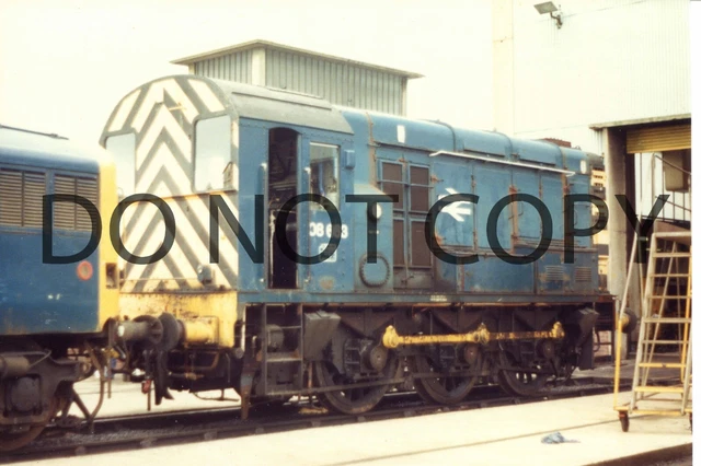 UK DIESEL TRAIN Railway Photograph Of Class 08 08663 Loco. Rm08-239 £1. ...