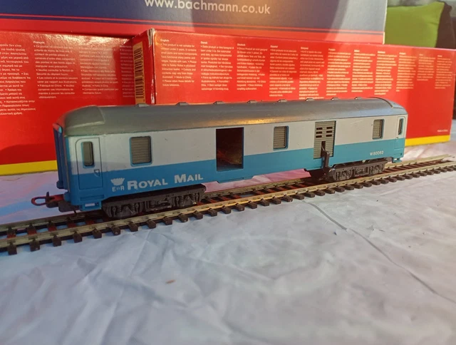 LIMA BR ROYAL Mail Carriage W80062 in OO Gauge £7.75 - PicClick UK