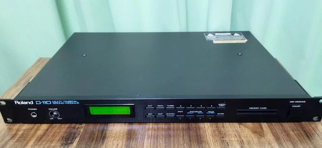 ROLAND D-110 MULTI-TIMBRAL Sound Module Synthesizer Rackmount / PN-D10 ...