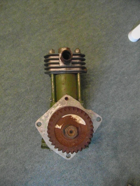 CLAYTON DEWANDRE SC6 Air Compressor Lorry Ford P6513 Sectioned for ...