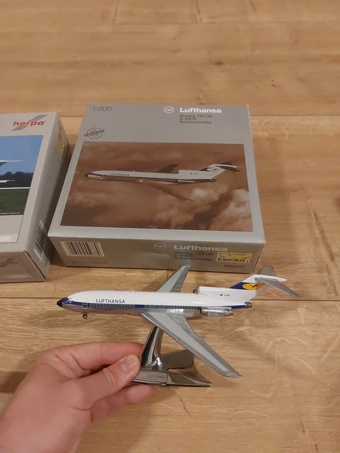 HERPA WINGS 1:200 Lufthansa Boeing 727-30 Flugzeugmodell Modellflugzeug EUR 77,00 - PicClick DE