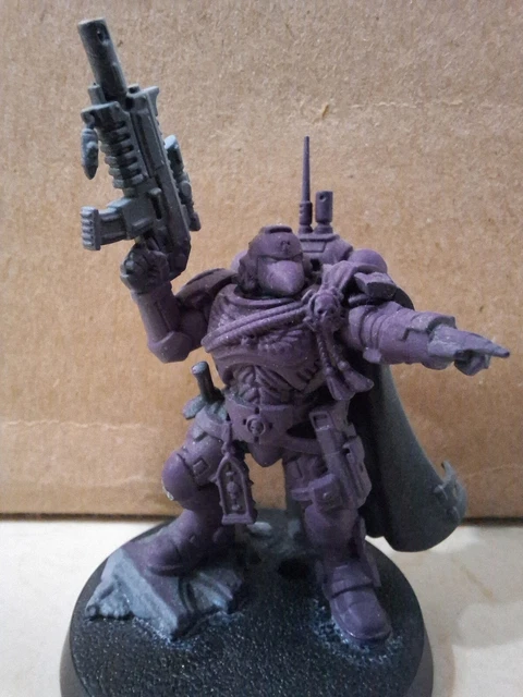 WARHAMMER 40K SPACE Marines - Primaris Captain in Phobos Armour ...