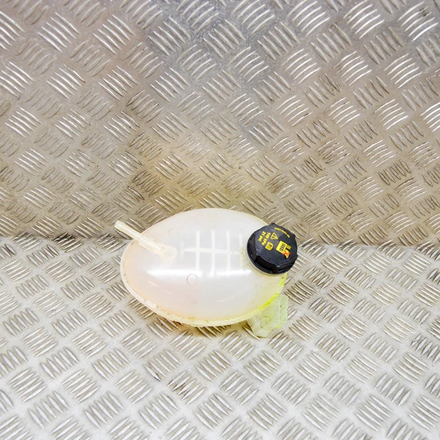 VASE D'EXPANSION LIQUIDE refroidissement FORD FIESTA MK7 GN11-8A080-AA ...