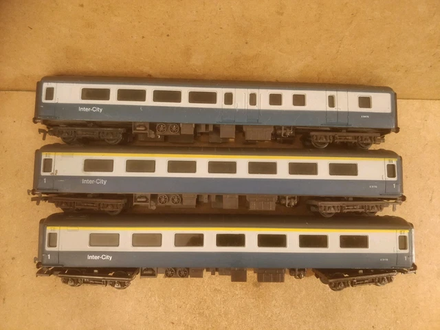 3 HORNBY AIRFIX GMR Mk2D BR InterCity Coaches Blue Grey 00 gauge £37.07 ...
