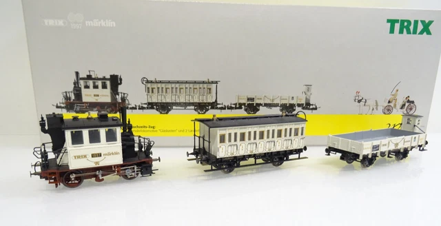 TRIX H0 21221 Zug-Set Hochzeitszug mit Zubehör in OVP LC1286 EUR 249,99 ...