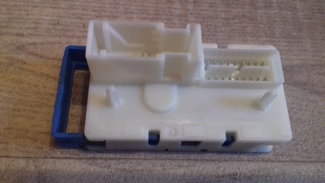 BMW 5 SERIES G30 G31 LIN MODULE POWER DISTRIBUTOR BASE CONTROL UNIT ...