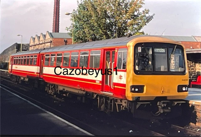 ORIGINAL 35MM TRAIN Diesel / Electric Class 144018 @ Guiseley 29-10-87 ...