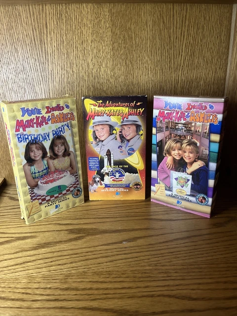 LOT DE TROIS VHS Mary-Kate & Ashley Olsen ; vidéo Dualstar ; sous-titré ...