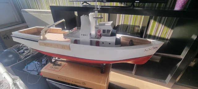 FULLY FUNCTIONAL RC Boat £280.00 - PicClick UK