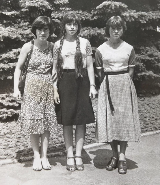 1950s Pretty Couple Women Kissing Girls Kiss Gay Lesbian Interest
