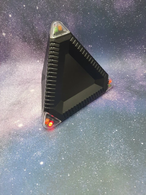 VINTAGE 1989 LUMINATIONS Electronic Pyramid Puzzle Game Brain Teaser ...