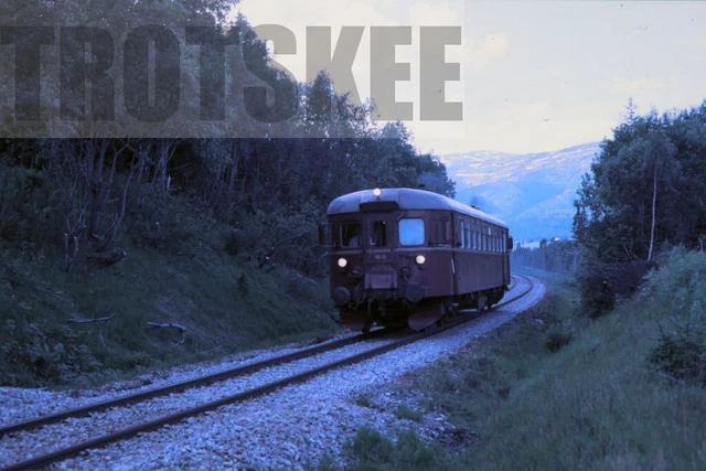 35MM SLIDE NSB Norway Railways Diesel Railcar 86 18 1986 Original ...