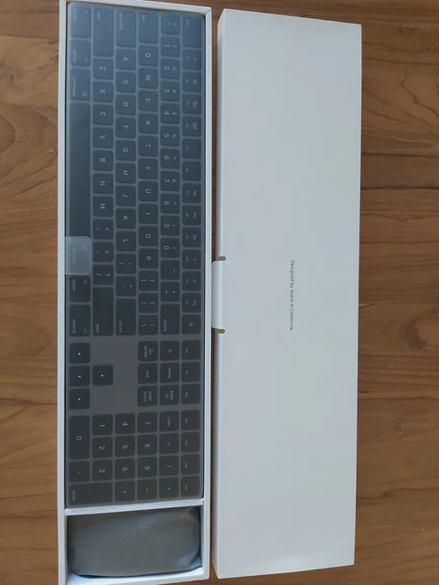 Apple Magic Keyboard With Numeric Keypad Space Grey With Magic Mouse