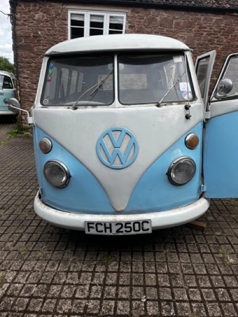 VW T2 CAMPER van split screen 1965 Devon Caravette original for ...