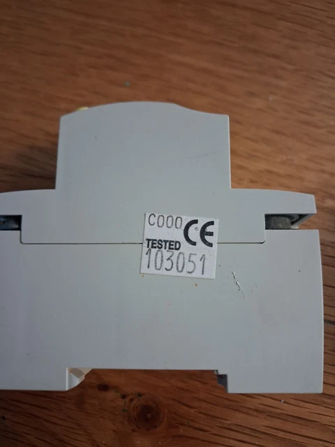 CONTACTUM 80 AMP 30mA DOUBLE POLE RCCB RCD TYPE AC CPR80 £6.00 ...