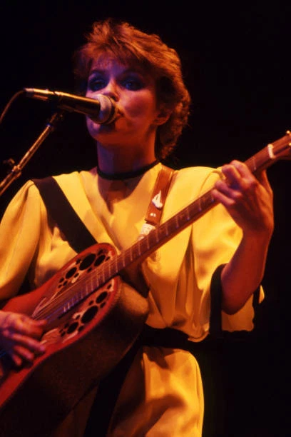 SINGER DIANE TELL performed at the Olympia on December 12 1983 Old ...