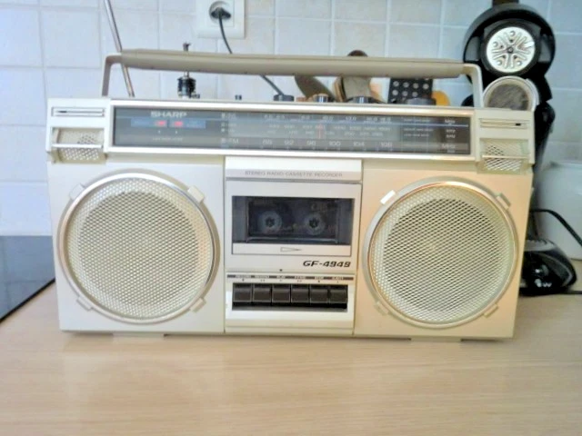 SHARP GF-4949H STEREO Radio Cassette Recorder all Fonctional EUR 35,00 ...