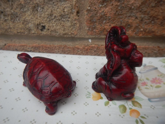 VINTAGE MINI CINNABAR Red Resin Chinese Figurines Turtle/Elephant £18. ...