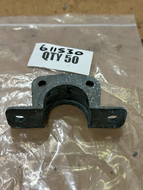 TRIUMPH TR4 TR5 TR6 ** Steering Column CLAMP UPPER ** Used original ...