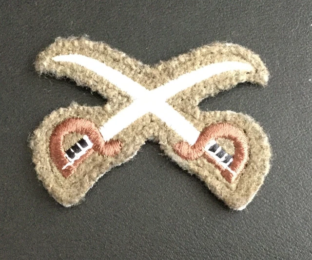 BRITISH ARMY PTI Crossed Swords Badge On Brown. £2.50 - PicClick UK