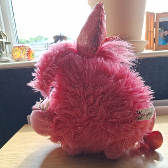 UNIVERSAL STUDIOS DESPICABLE Me Kyle Pink Soft Plush With Tags Minion ...