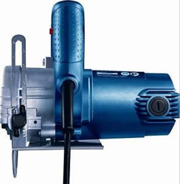 BOSCH 125MM 1250W Coupe Carrelage Avec 2 Lames GDC 121, 220 Volt EUR ...