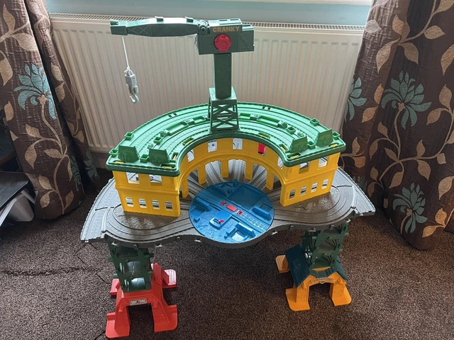 THOMAS & Friends Trackmaster Super Station Plus Track And Train Bundle ...