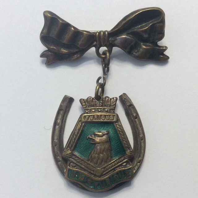 ORIGINAL WW2 ERA Hms Furious Uk British Royal Navy Sweetheart Pin Badge ...