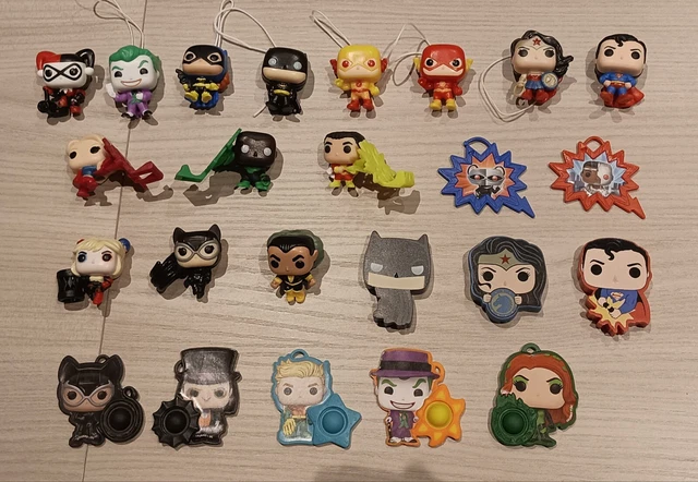 SERIE COMPLETA SUPEREROI Dc Funko Pop 24 Pezzi + 24 Bpz Kinder Joy ...