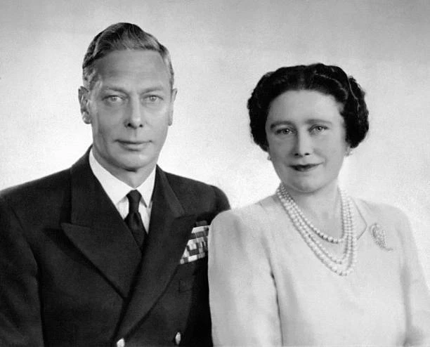 KING GEORGE VI and his wife, Queen consort Elizabeth, circa 1930 Old ...