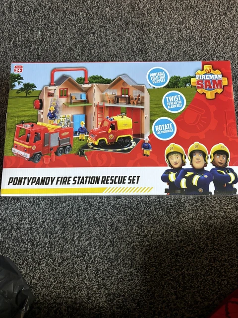 BRAND NEW FIREMAN Sam Pontypandy Fire station Rescue Set £11.50 ...