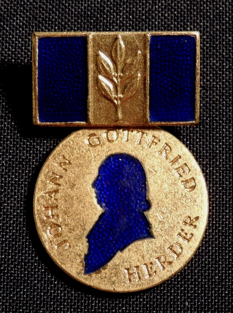DDR 1957 PIN Abzeichen Orden DSF Johann Gottfried Herder (Schüler ...