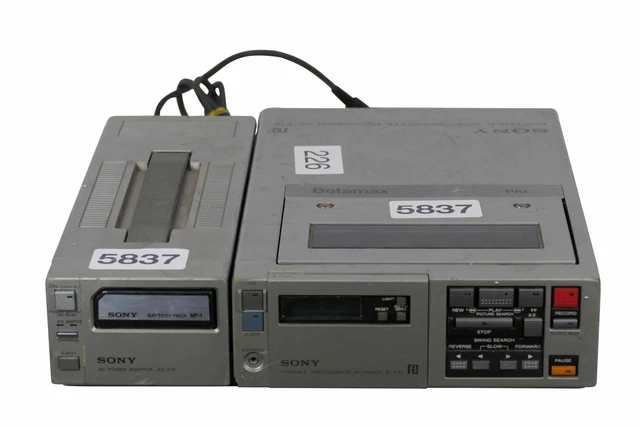 SONY SL-F1E / AC-F1E | Enregistreur Betamax portable + batterie EUR 499 ...