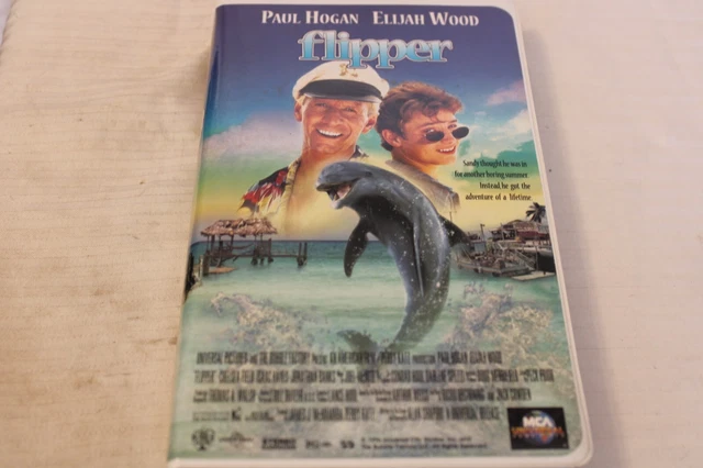 FLIPPER (VHS 1996 Clamshell) MCA Universal 82825 Paul Hogan & Elijah ...