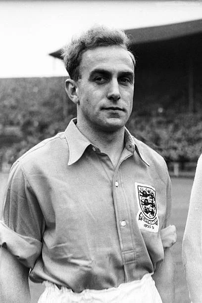 BILLY WRIGHT ENGLAND captain 1951 Soccer Historic Old Photo $9.00 - PicClick AU