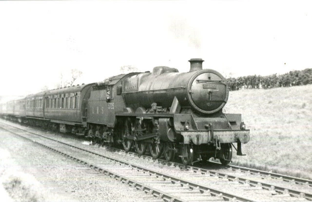 RAILWAY PHOTO LMS Jubilee Class No 5725 REPULSE express at Adswood 1948 ...