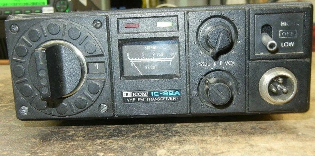 ICOM IC-22A VHF/2-METER FM Ham Radio Mobile Transceiver IC22A EUR 17,23 ...
