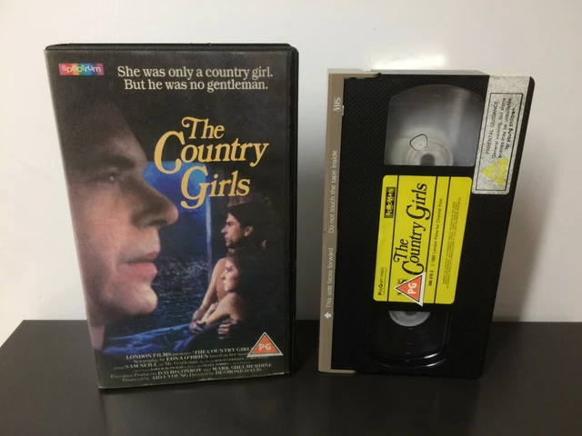 THE COUNTRY GIRLS - PRE-CERT - Spectrum - EX Rental - Small Box - VHS ...
