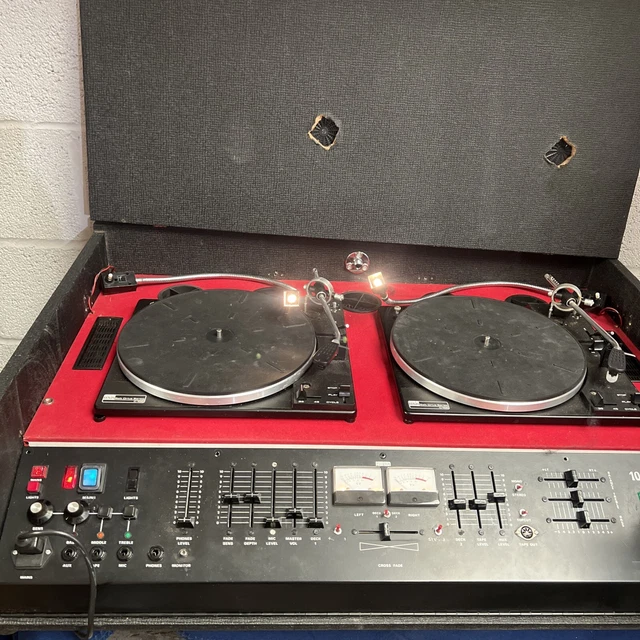 FAL? VINTAGE 1970's Retro Disco Twin Deck BSR C166 Turntables £200.00 ...