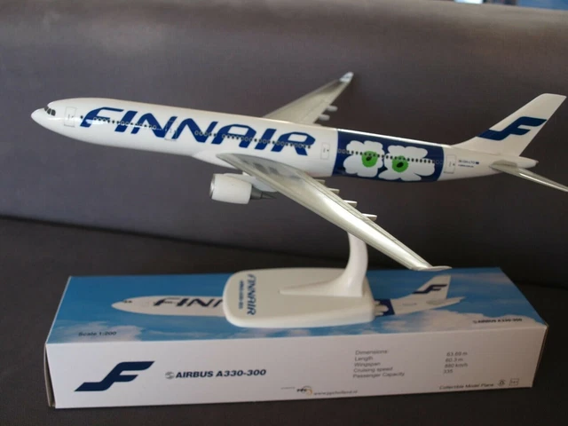 FINNAIR AIRBUS A330-300 OH-LTO Flowers Livery PPC Collectable Model 1: ...