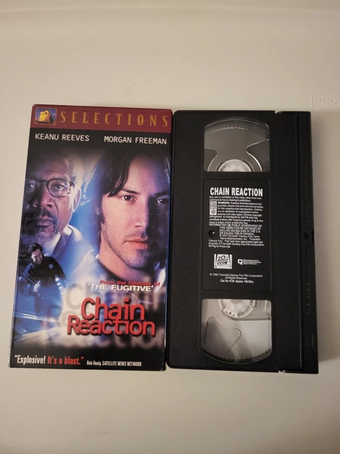 CHAIN REACTION VHS 1996, 2000 Keanu Reeves Morgan Freeman **TESTED ...