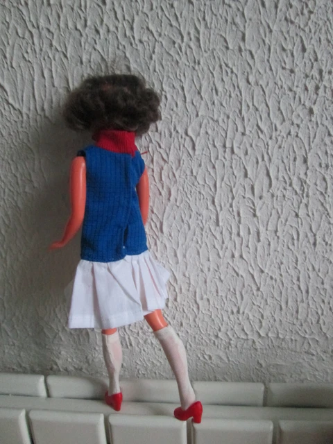 COPIE DE LA tenue Gaminerie pour la poupée mannequin Mily de Gégé ...