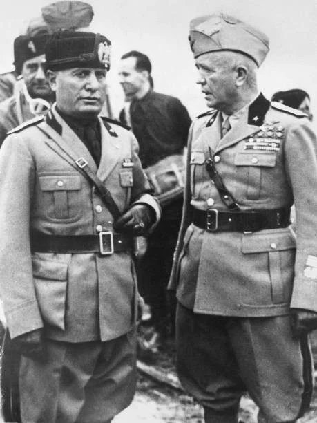 ITALIAN LEADER BENITO Mussolini with new Commander-in-Chief OLD PHOTO ...