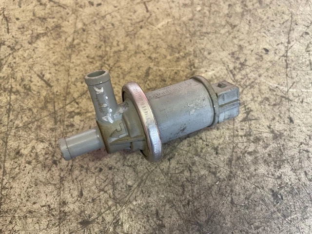 MAGNETVENTIL AUDI A2 A3 A4 VW Golf 4 Bora Passat 3BG Unterdruckventil ...