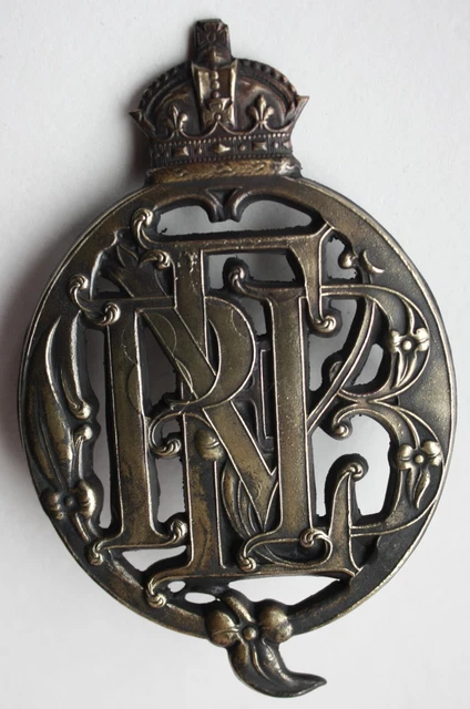 BRITISH ARMY, EDINBURGH Rifles Volunteers Glengarry Cap Badge. (O287) £ ...