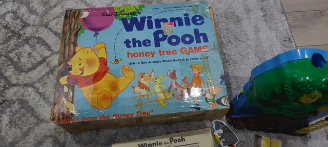 WALT DISNEY’S WINNIE The Pooh Honey Tree GAME. Rare 1966 IDEAL Board ...
