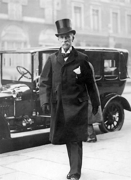 HENRY CHARLES KEITH Petty-Fitzmaurice Lord Lansdowne The Former En- Old ...