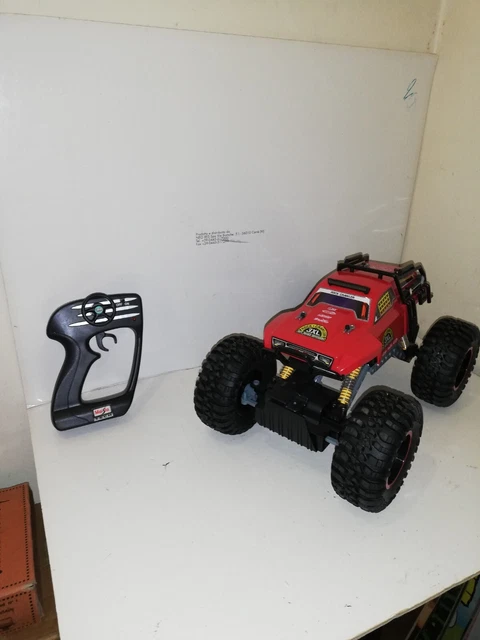 MAISTO TECH MONSTER Truck Rock Crawler Car + Commade Rc Works 1/14 £25.68 - PicClick UK