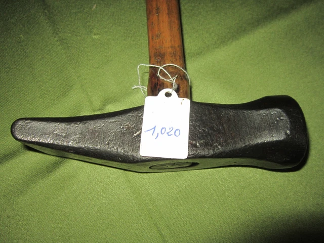 OUTIL ANCIEN, N° 4 marteau, forgeron, dinandier, ferblantier, acier ...